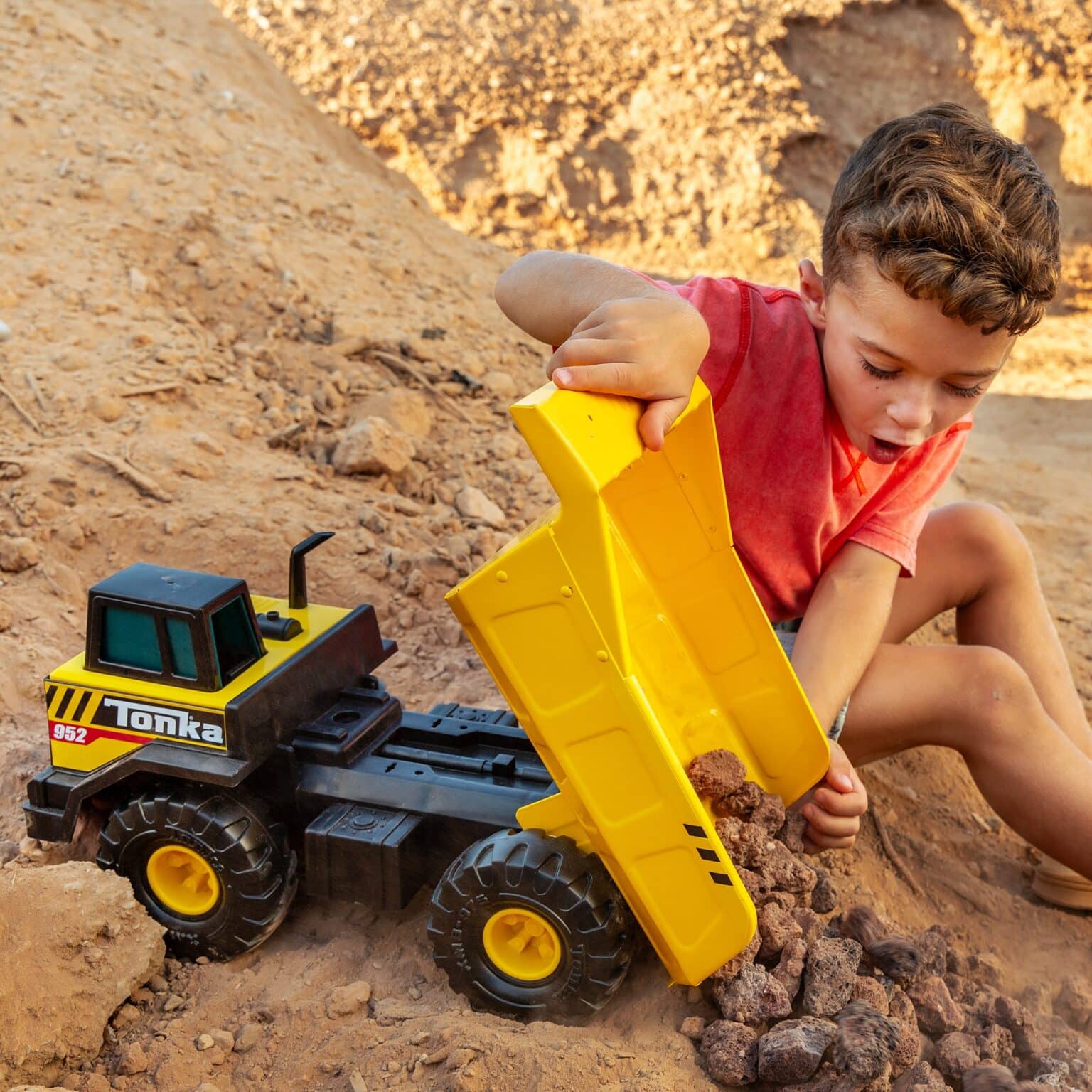 Tonka Steel Classics - Mighty Dump Truck | BasicFun!
