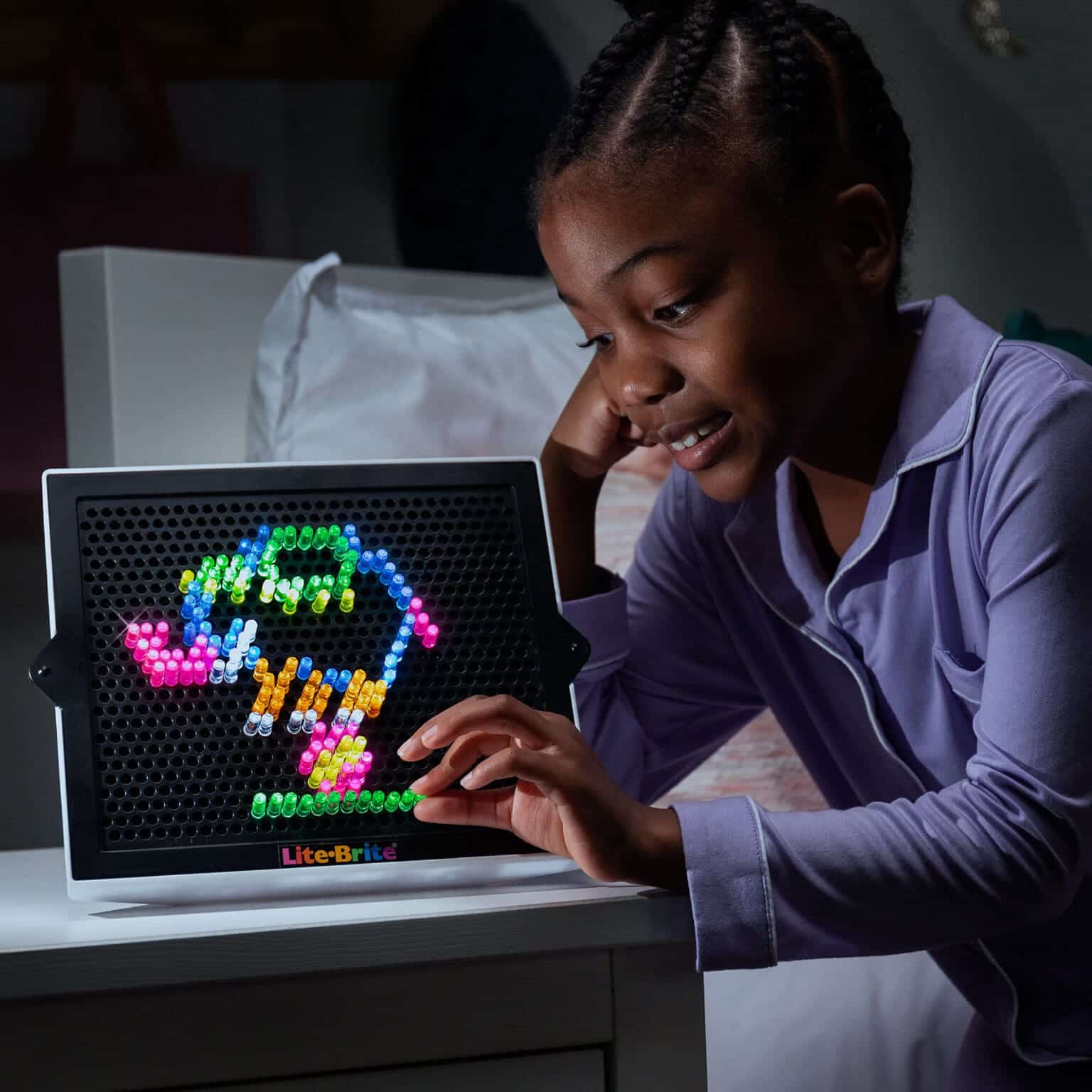 Lite Brite - Lite-Brite Classic - Favorite Retro Toy | BasicFun!