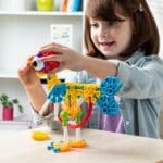 K'NEX - Kid K'nex Farmin' Friends Building Set - 20 Pieces | BasicFun!