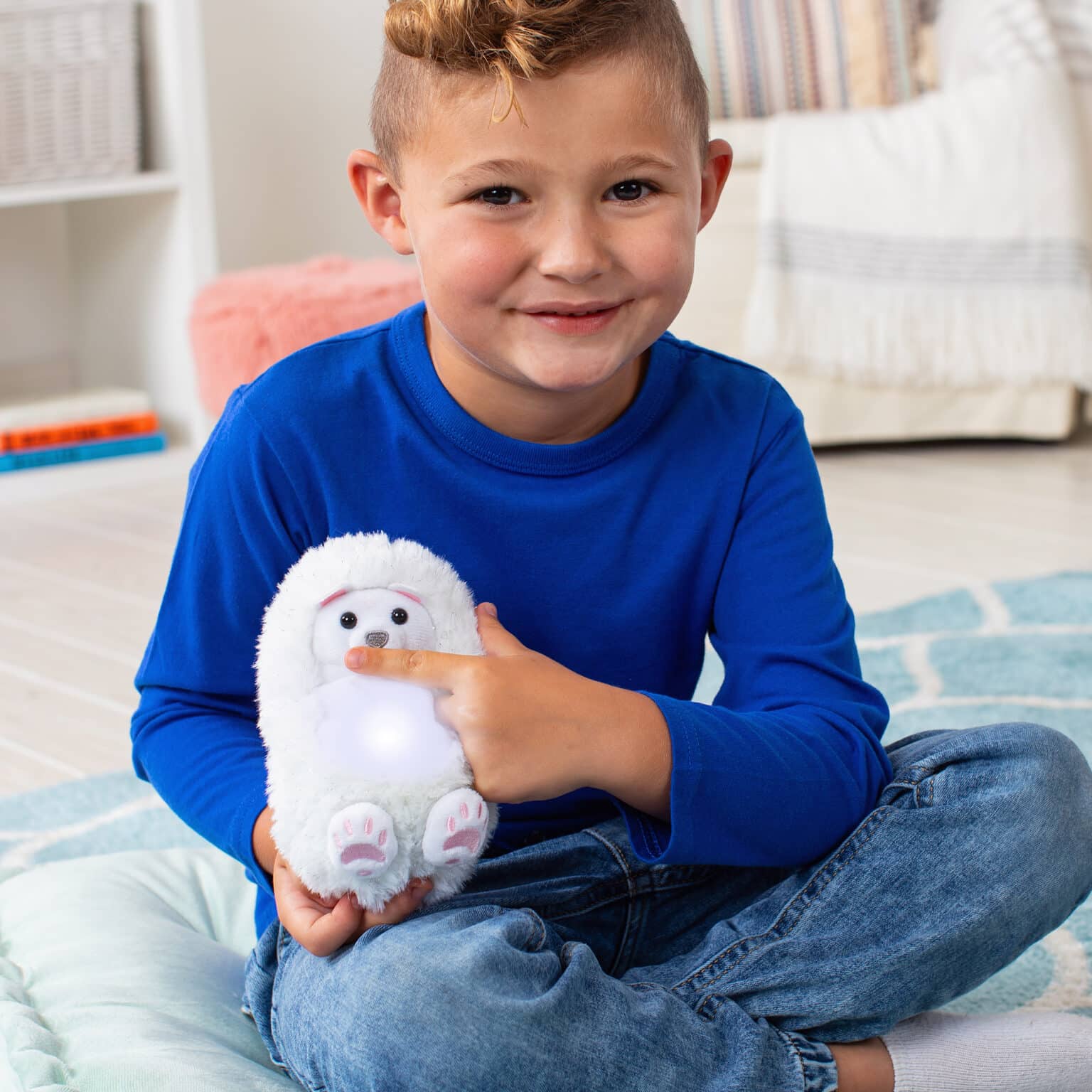 Curlimals - Perry the Polar Bear | BasicFun!