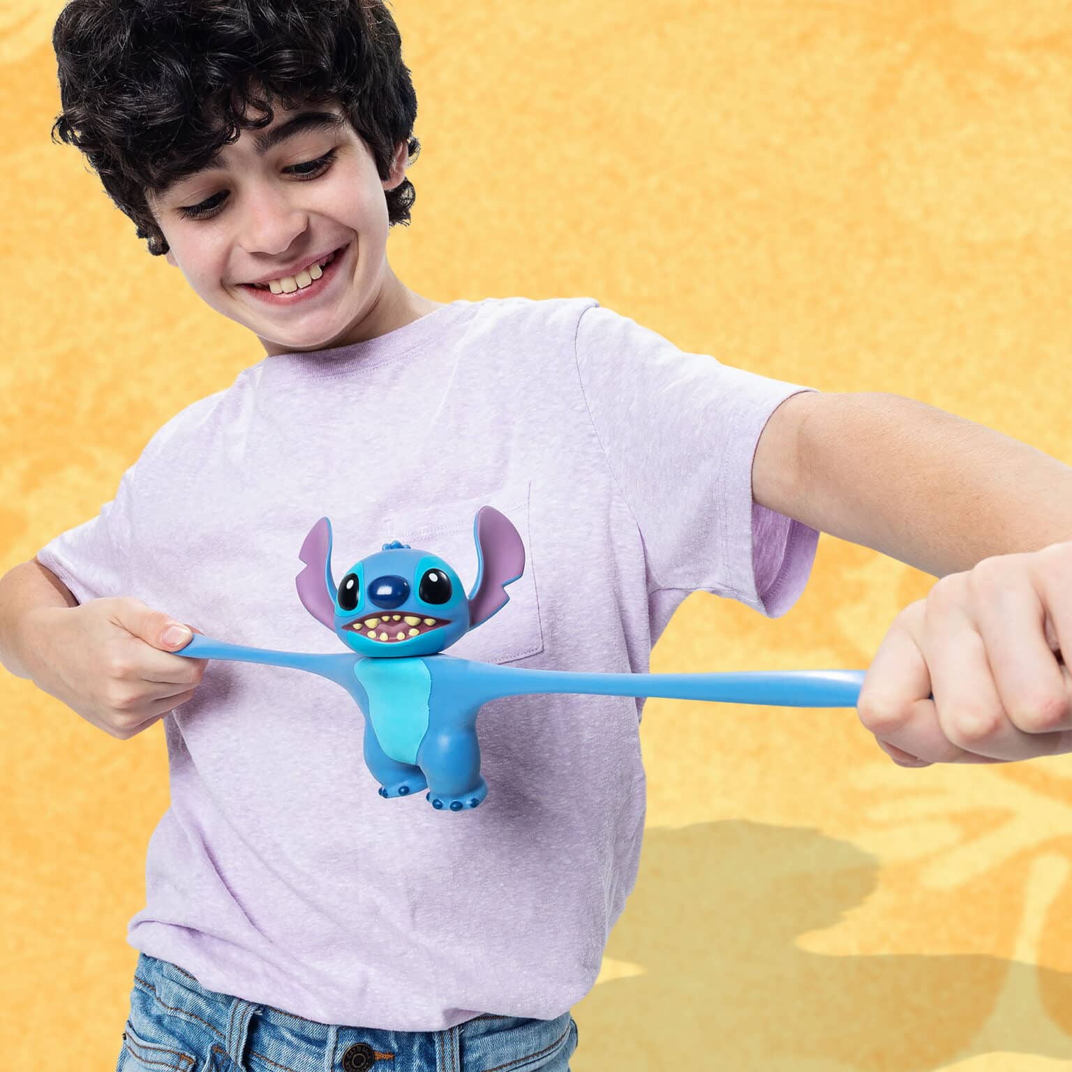 Stretch Armstrong - Stitch | BasicFun!