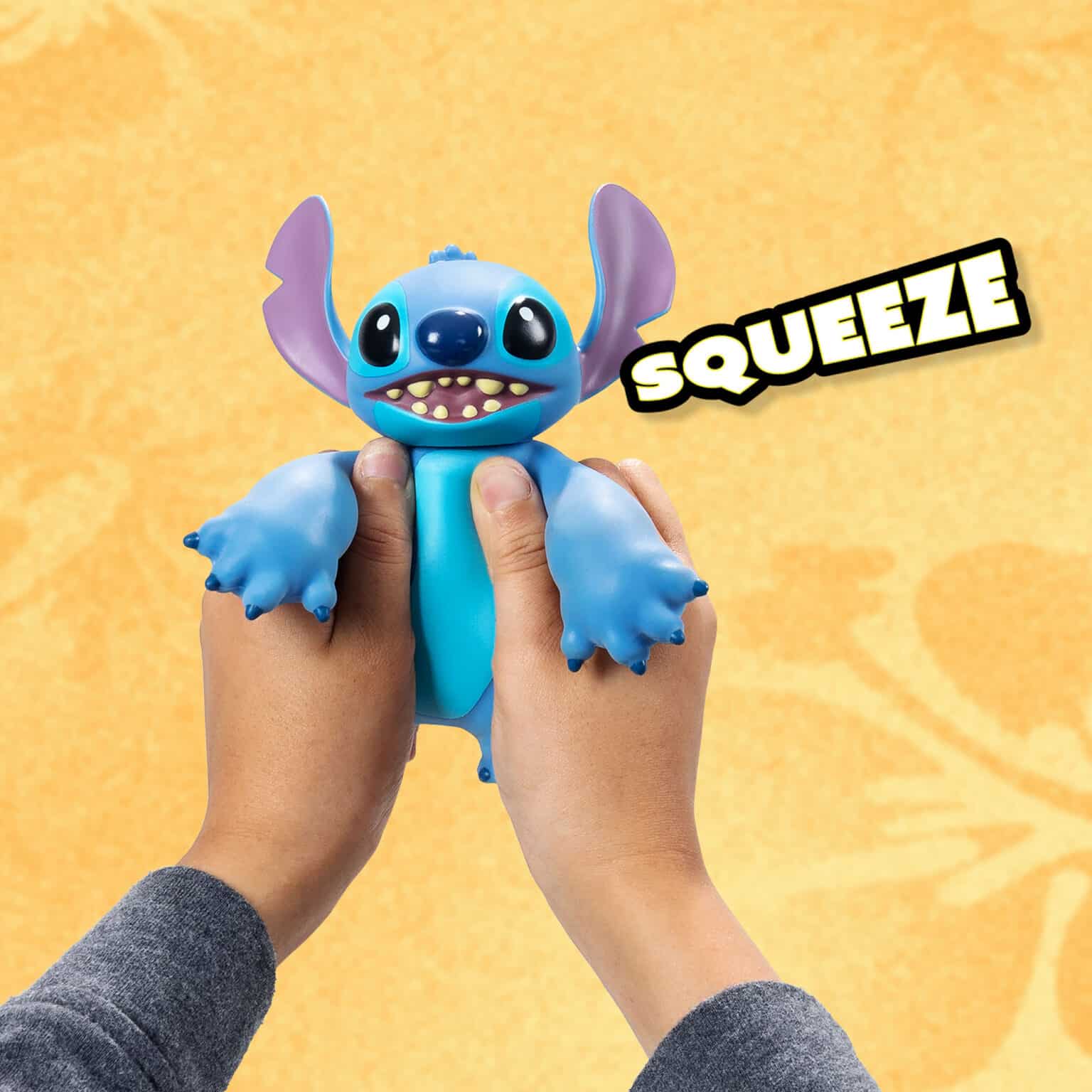 Stretch Armstrong - Stitch | BasicFun!